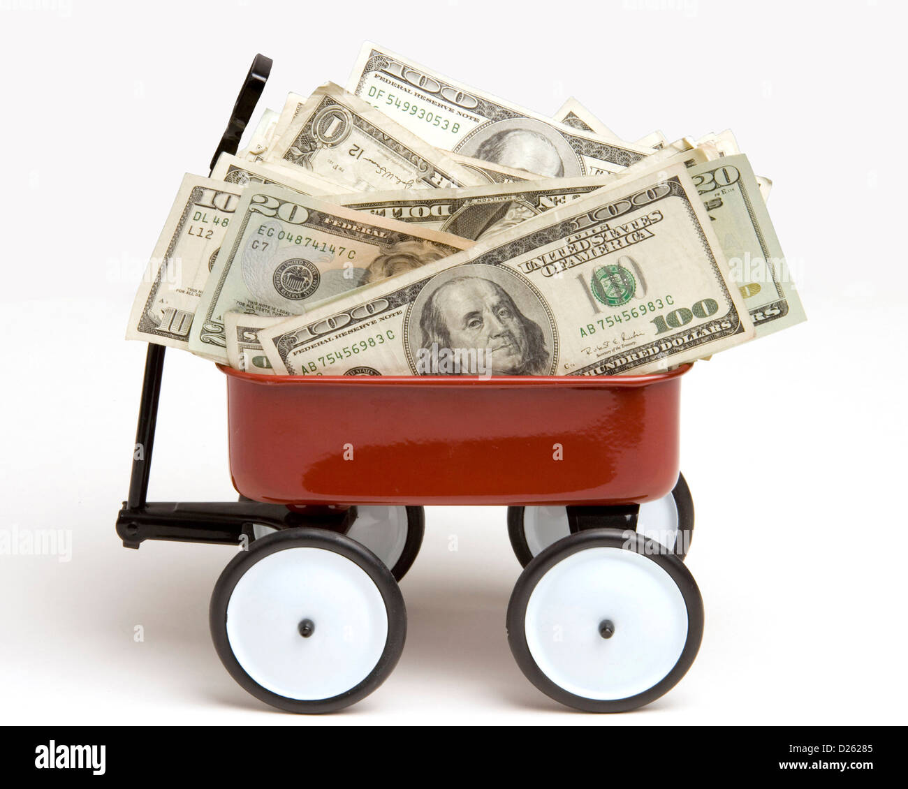 Little red wagon hi-res stock photography and images - Alamy