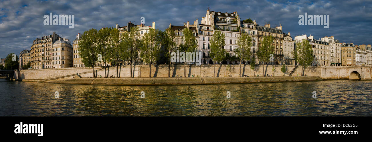 Isle st louis paris hi-res stock photography and images - Alamy