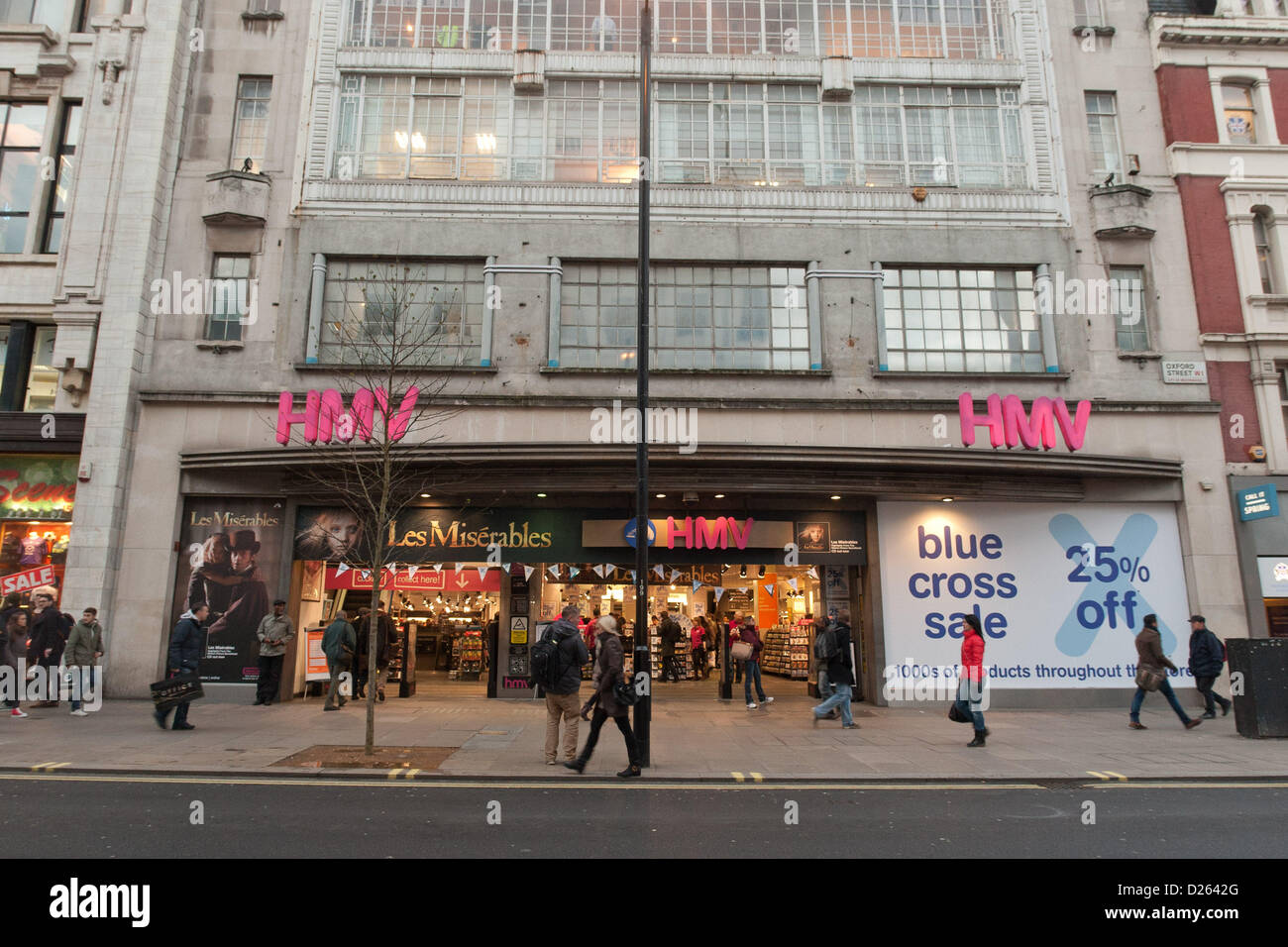 At hmv on oxford street in london hi-res stock photography and images - Alamy