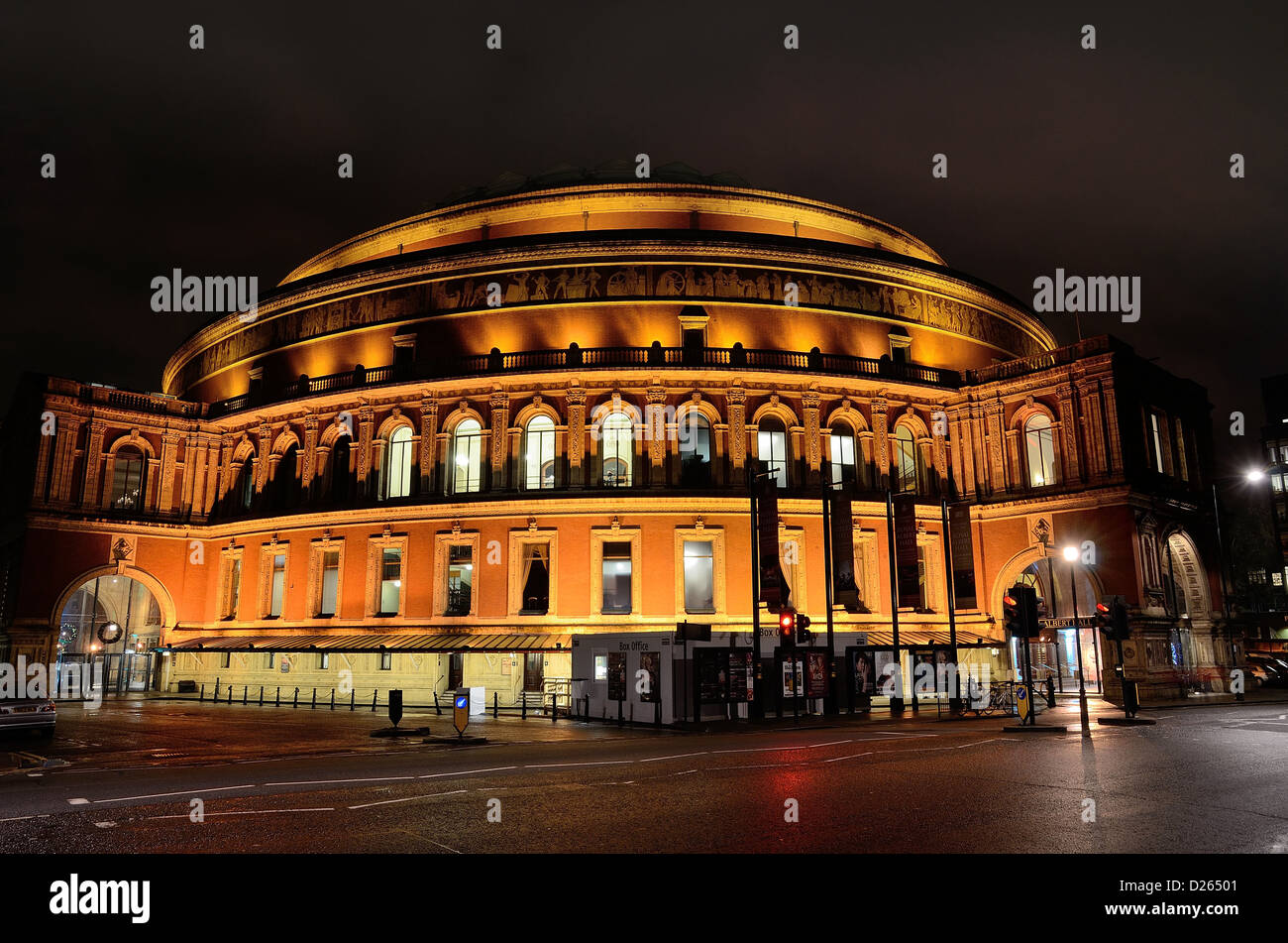 Exterior of the Royal Albert Hall, Kensington at night Stock Photo - Alamy