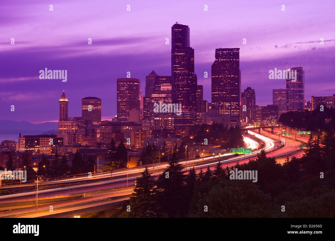 ROUTE 5 INTERSTATE HIGHWAY DOWNTOWN SKYLINE SEATTLE WASHINGTON STATE ...