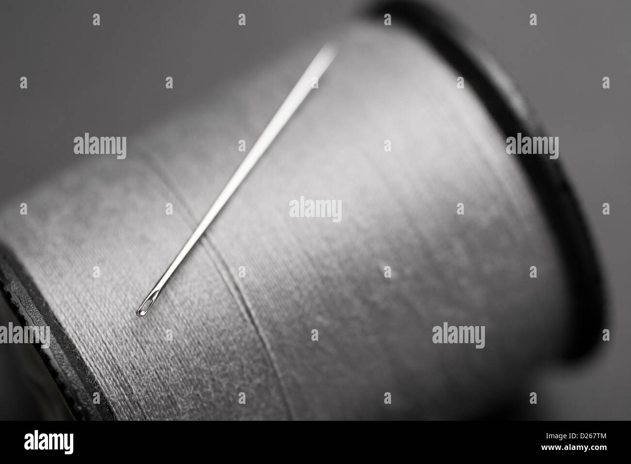 Needle and Thread Stock Photo - Alamy