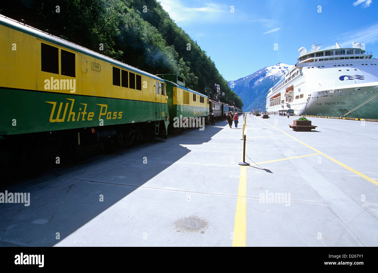 Princess alaska train hi-res stock photography and images - Alamy