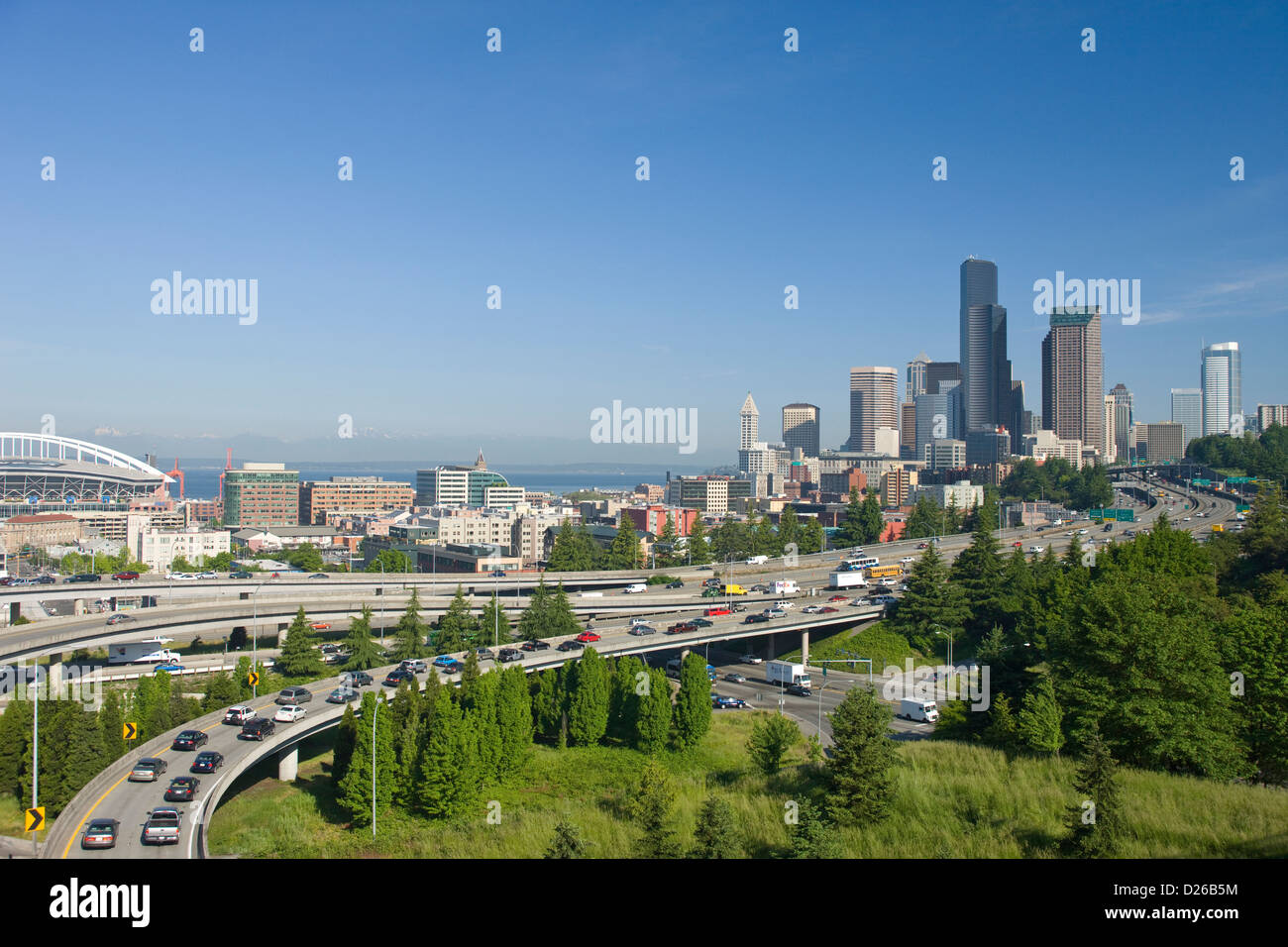 ROUTE 5 INTERSTATE HIGHWAY DOWNTOWN SKYLINE SEATTLE WASHINGTON STATE ...