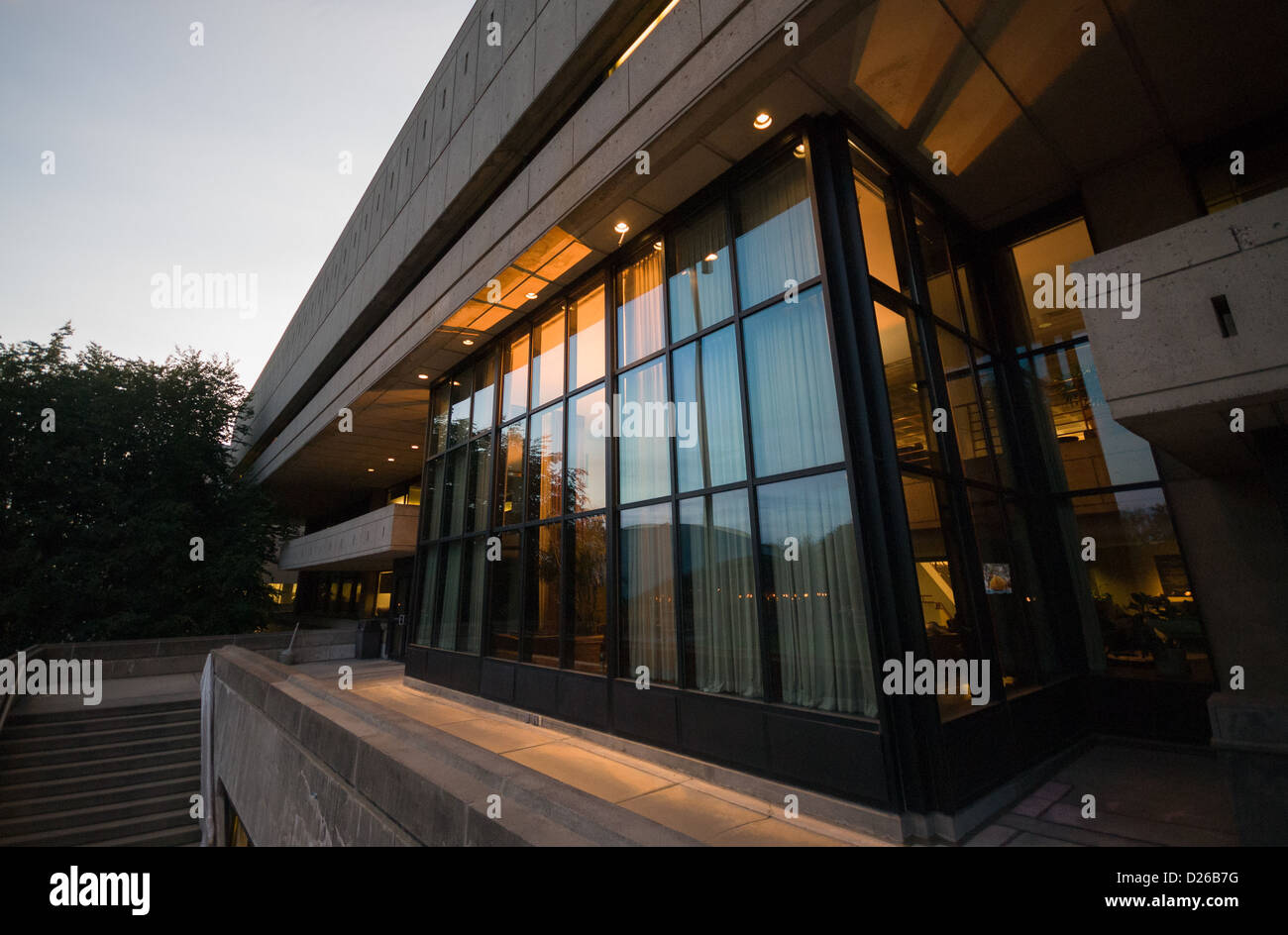 Mit stratton student center hi-res stock photography and images - Alamy