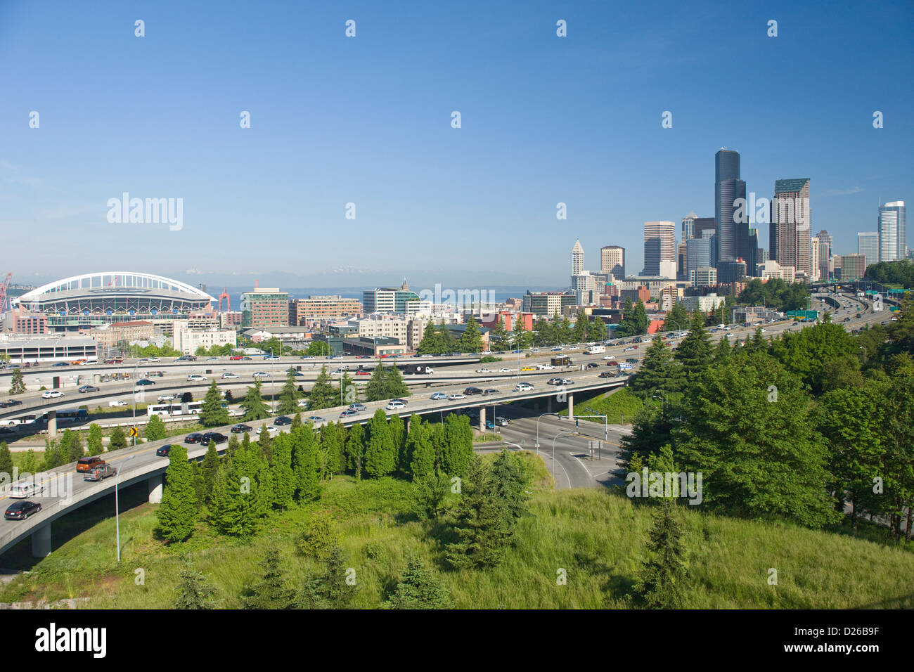 Interstate highway hi-res stock photography and images - Alamy
