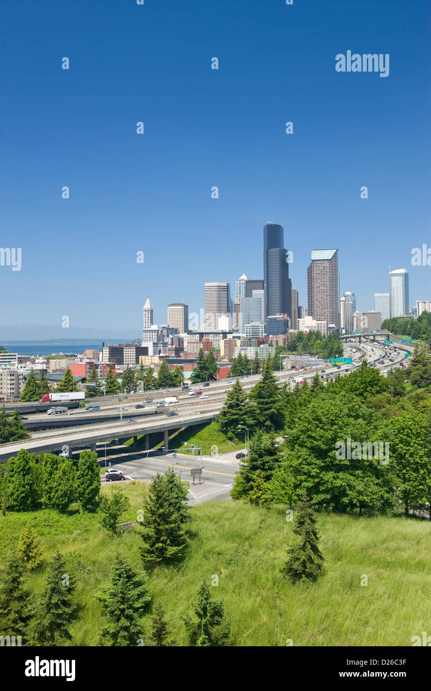ROUTE 5 INTERSTATE HIGHWAY DOWNTOWN SKYLINE SEATTLE WASHINGTON STATE ...