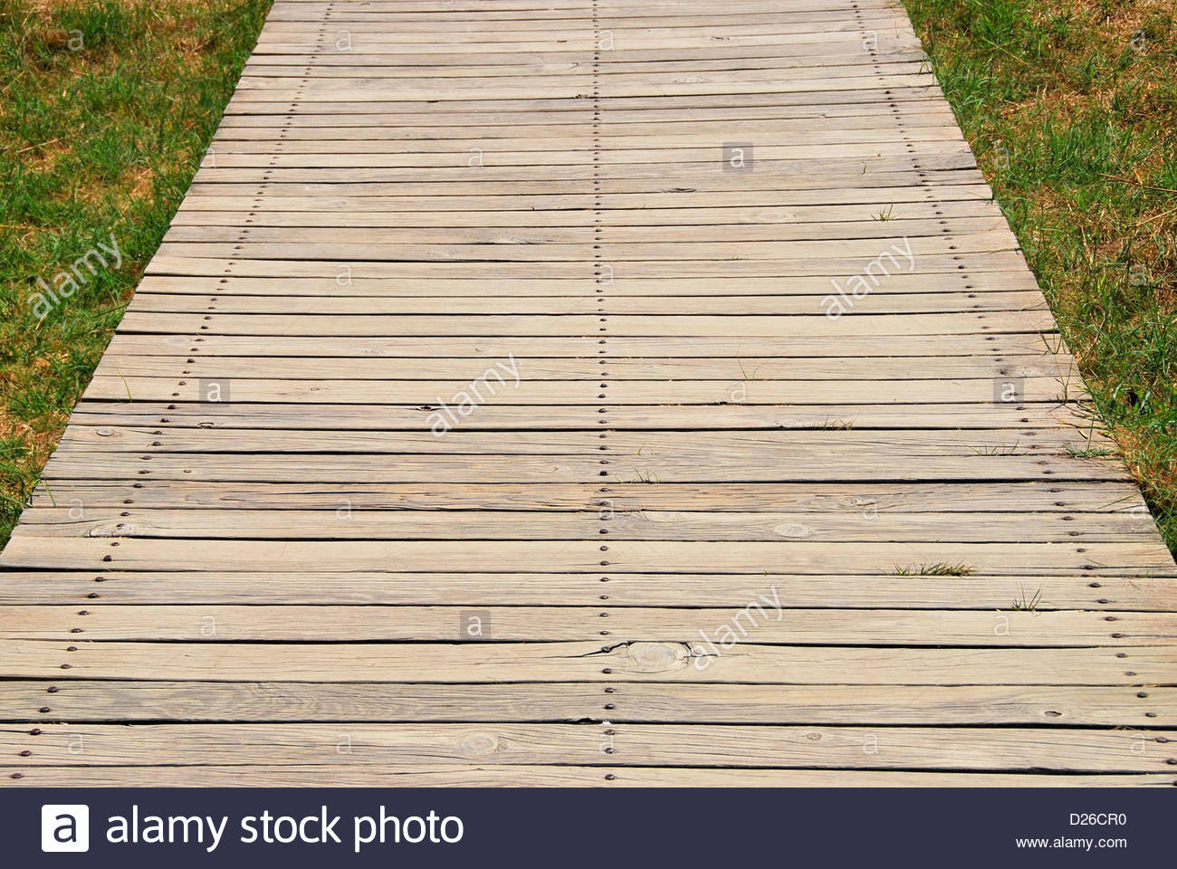 Plank Wood Pathway Stock Photos & Plank Wood Pathway Stock Images - Alamy