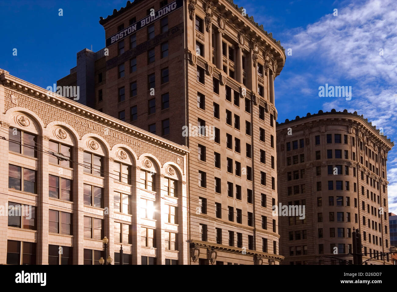 Old fashioned buildings hi-res stock photography and images - Alamy