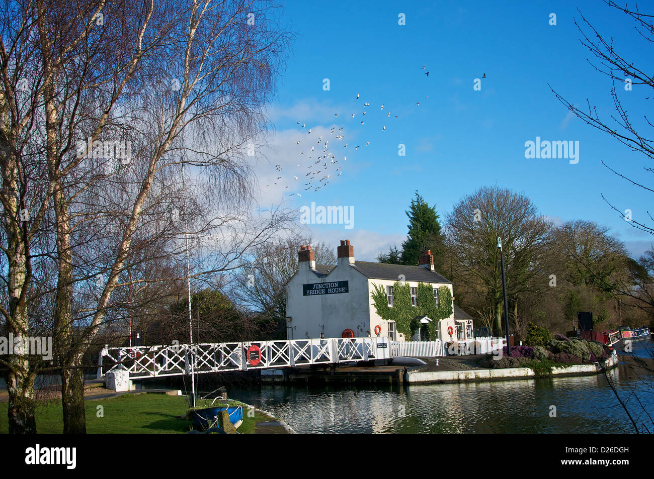 Saul Junction Sharpness Canal Gloucestershire High Resolution Stock ...