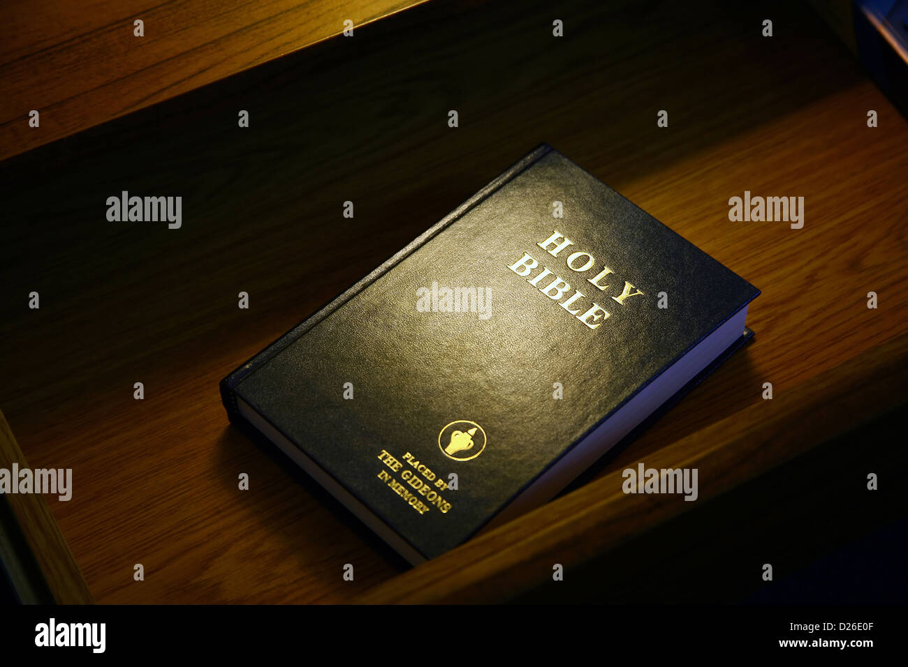 Gideon bible hi-res stock photography and images - Alamy