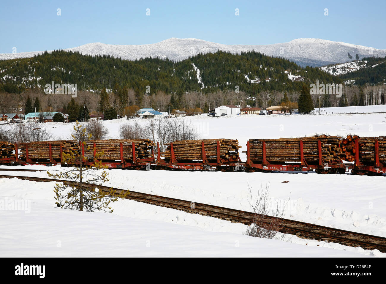 Railroad lumber hi-res stock photography and images - Alamy