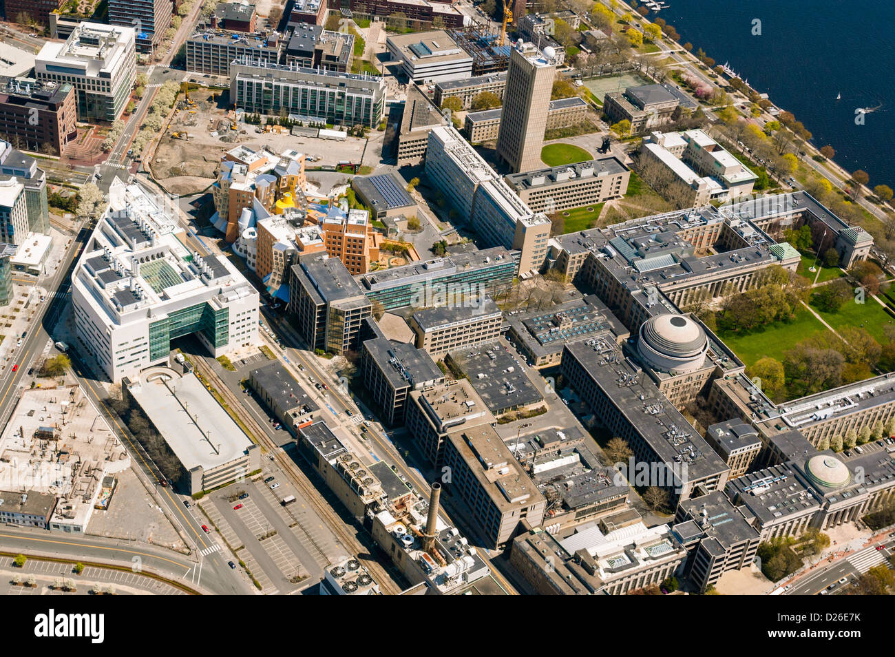 Aerial view stata center mit hi-res stock photography and images - Alamy