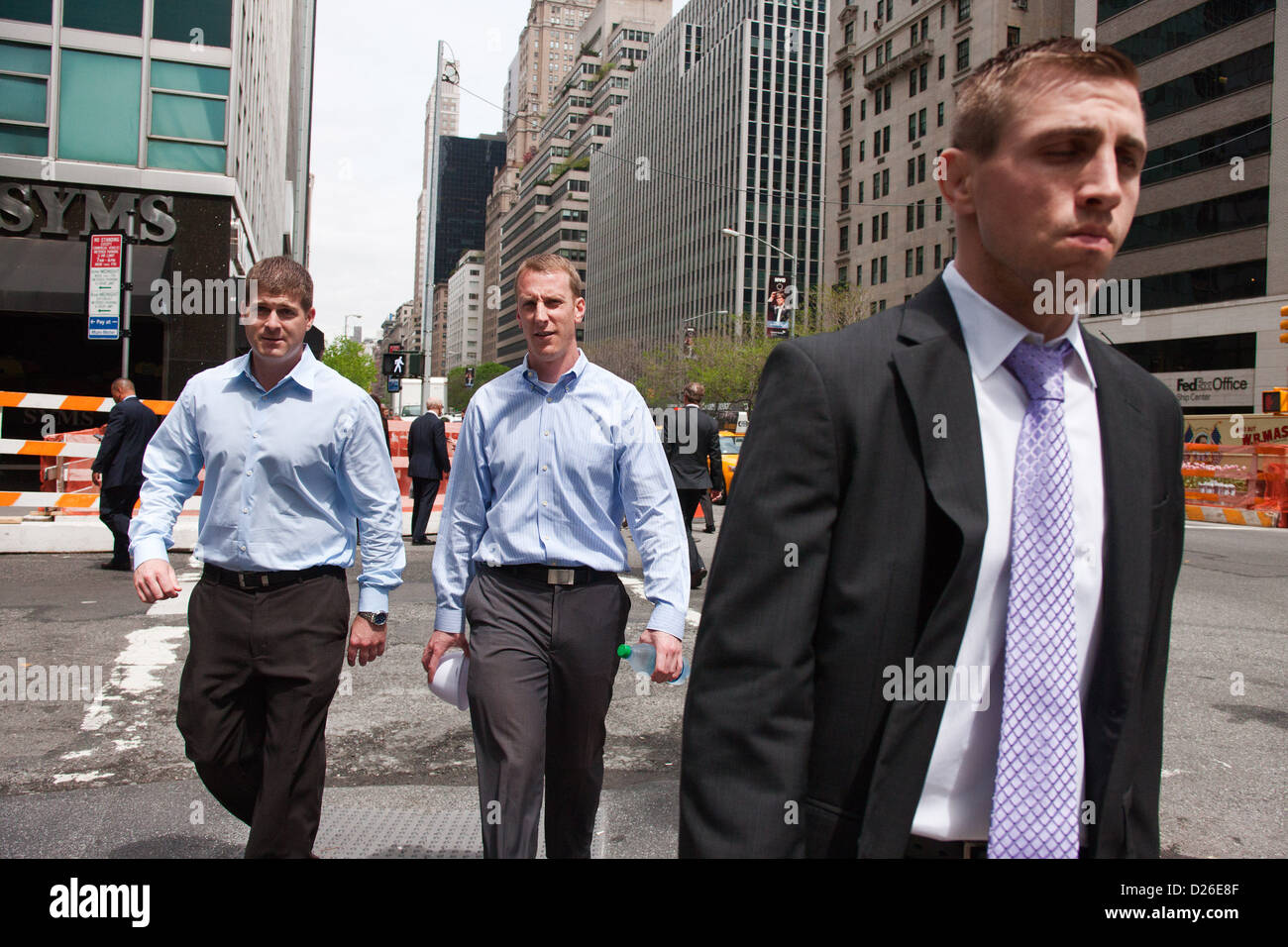 Male corporate workers in new york hi-res stock photography and images ...