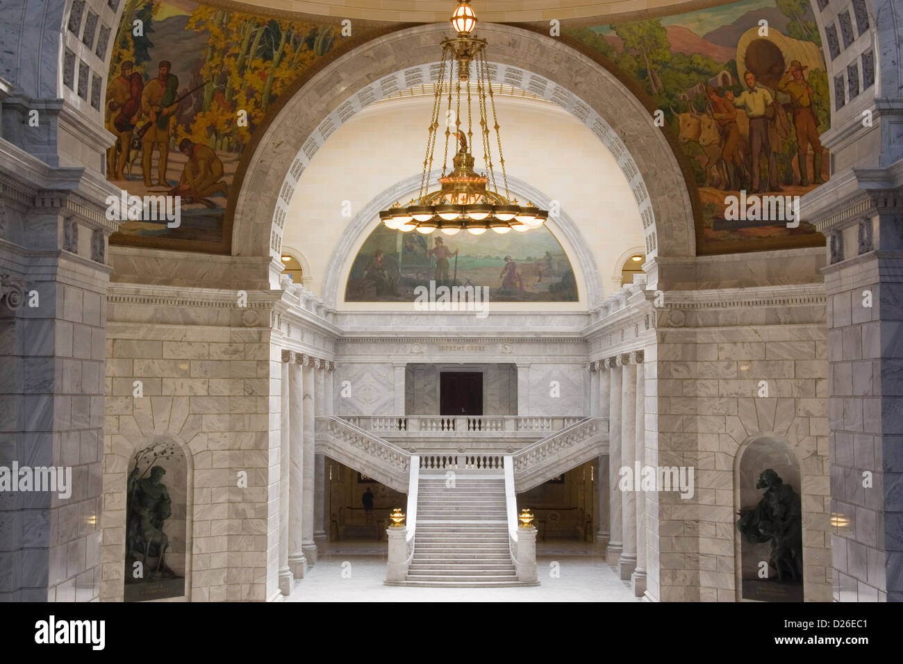 Rotunda In Utah State Capitol Stock Photo - Alamy