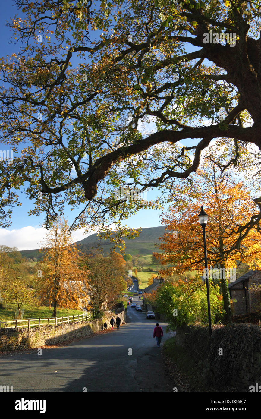 Downham lancashire village hi-res stock photography and images - Alamy