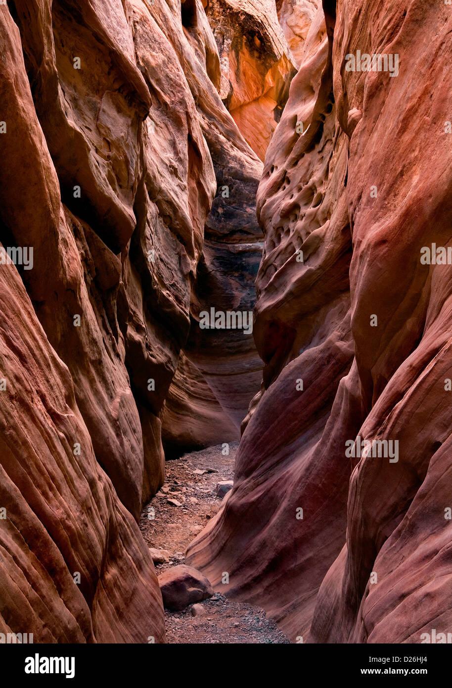 Confines hi-res stock photography and images - Alamy