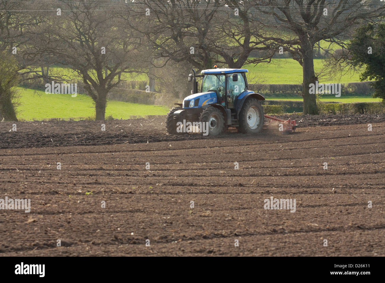 Preparing soil for planting hi-res stock photography and images - Alamy