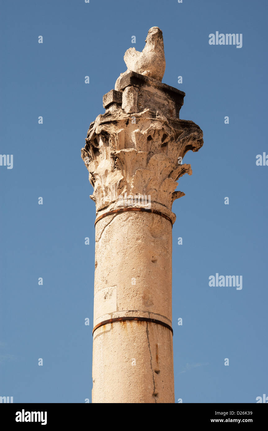 Roman column hi-res stock photography and images - Alamy