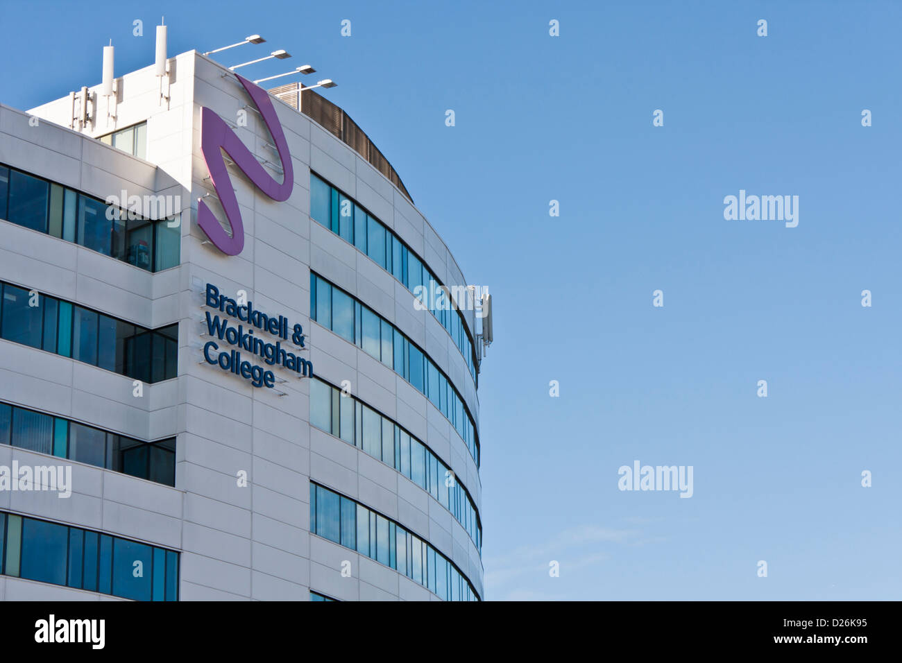 Dramatic architectural design of the Bracknell and Wokingham College ...