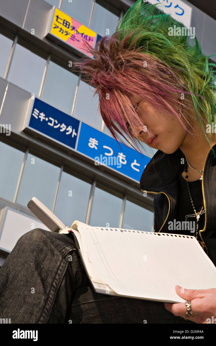 Punk rocker portrait hi-res stock photography and images - Alamy