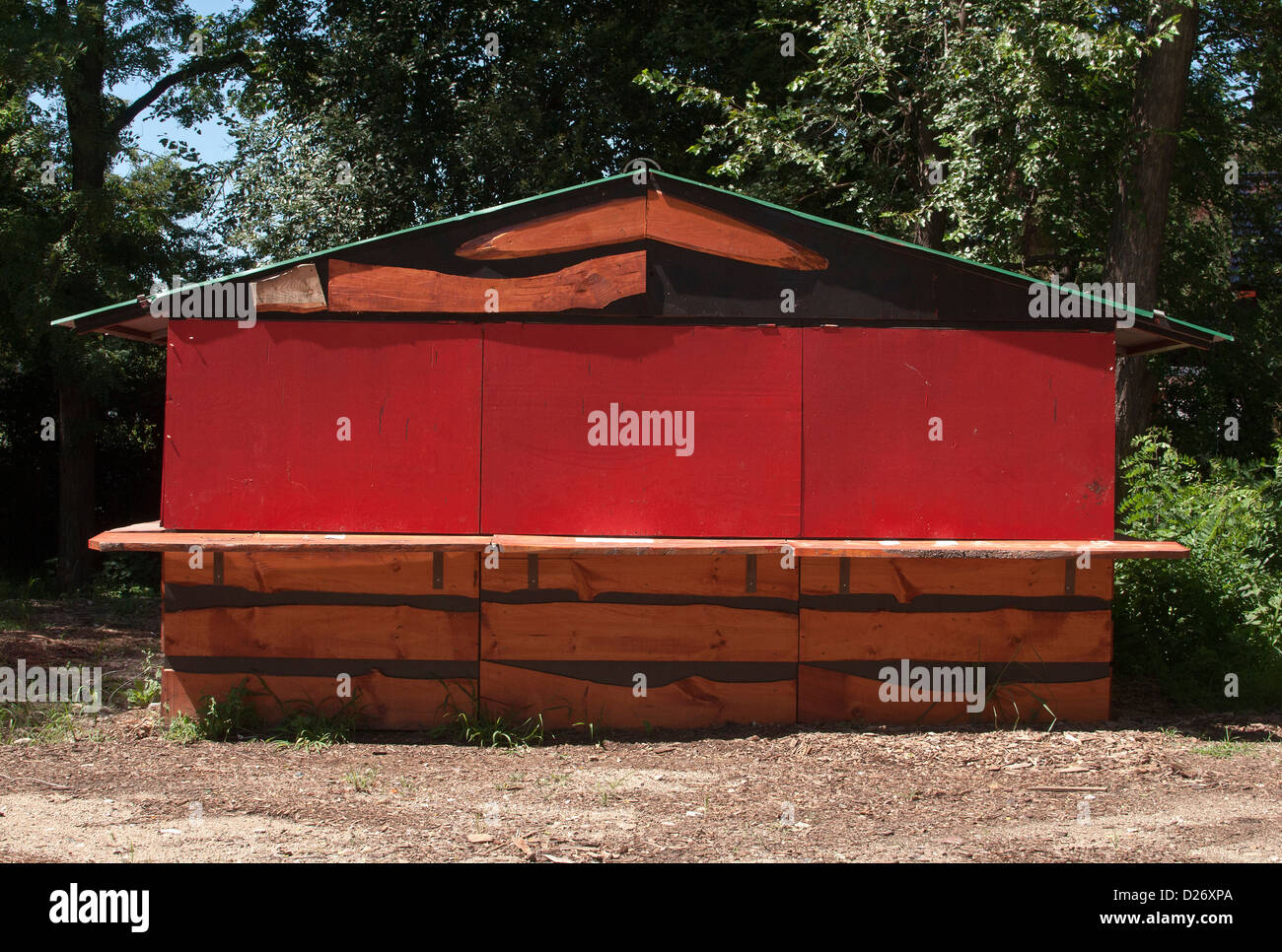 Precarious hi-res stock photography and images - Alamy