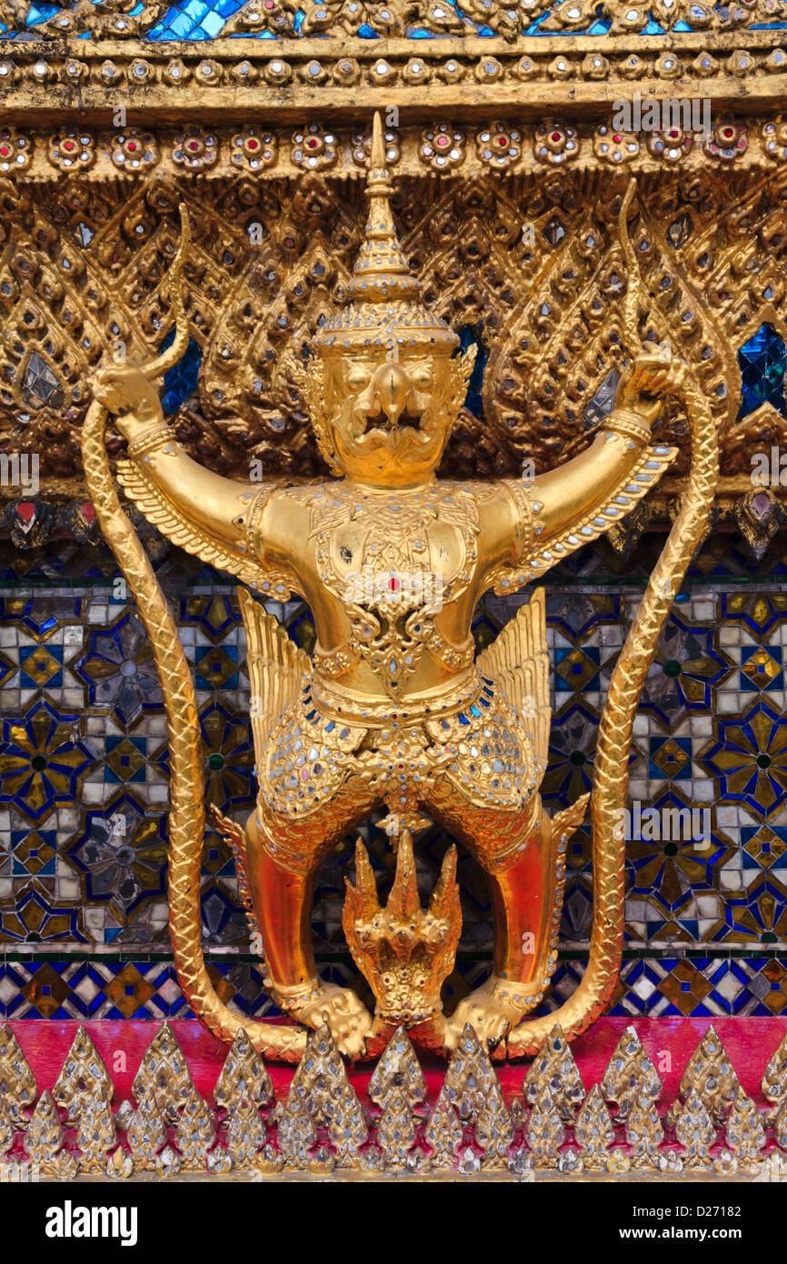 Garuda temple hi-res stock photography and images - Alamy