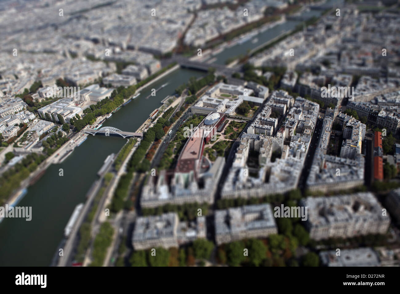 An aerial map paris hi-res stock photography and images - Alamy