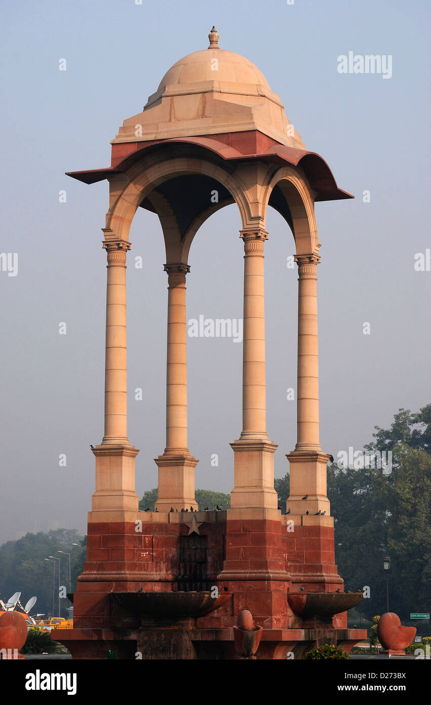 New delhi delhi india canopy india gate hi-res stock photography and ...