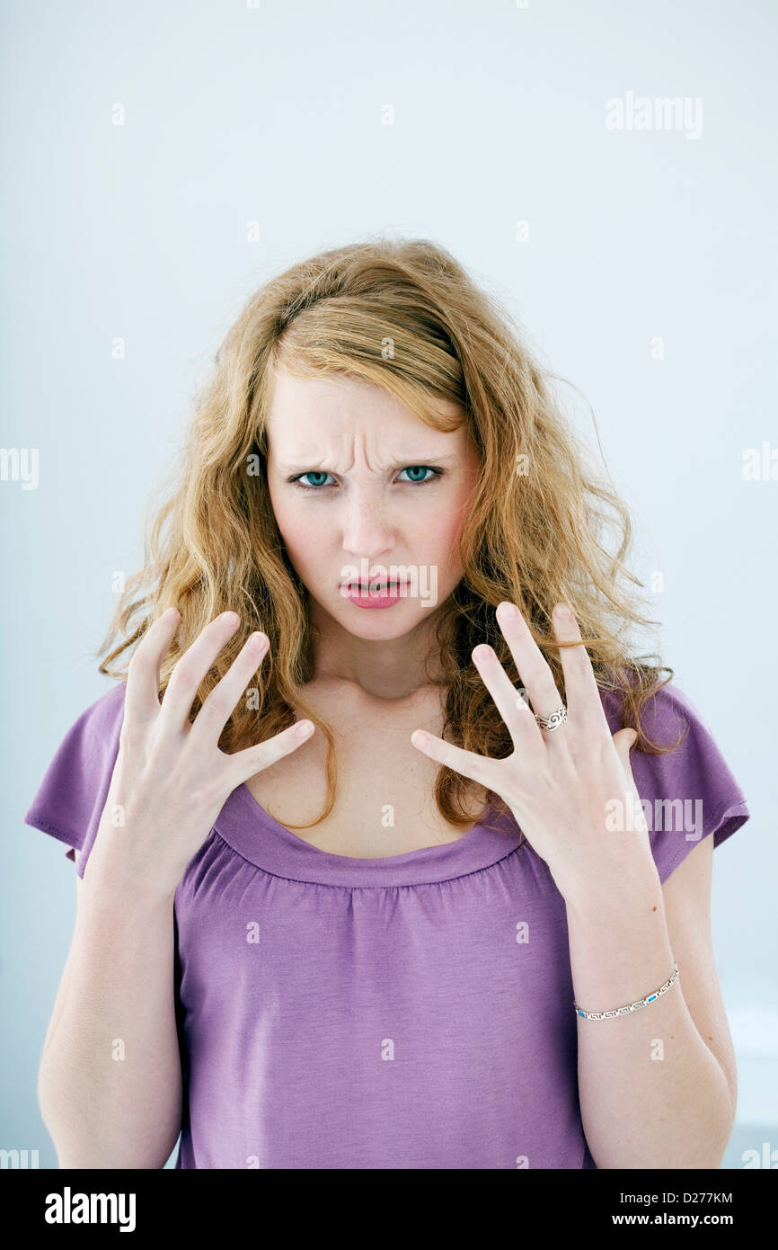 Angry 16 year old girl hi-res stock photography and images - Alamy