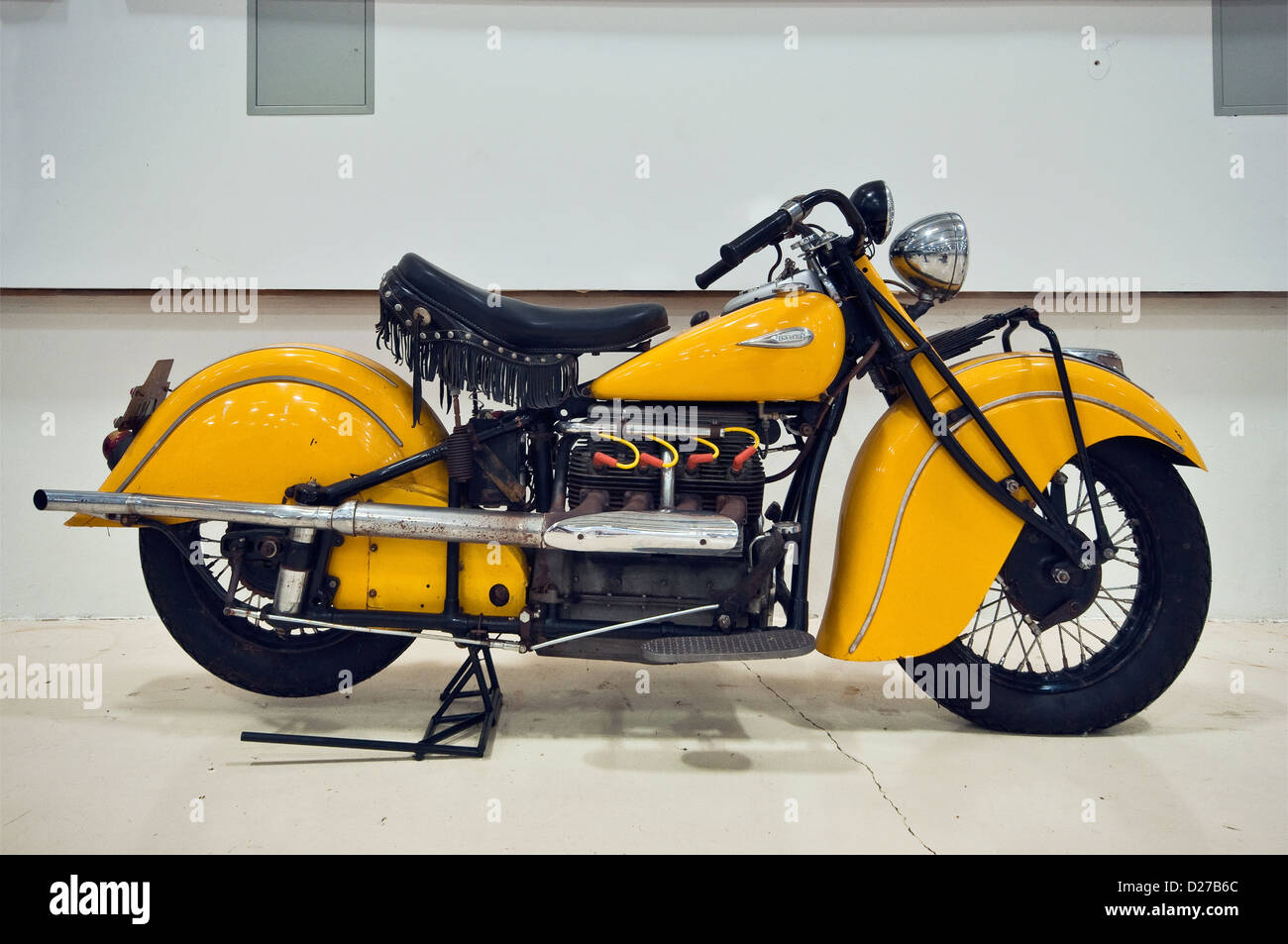 Indian motorcycles hi-res stock photography and images - Alamy