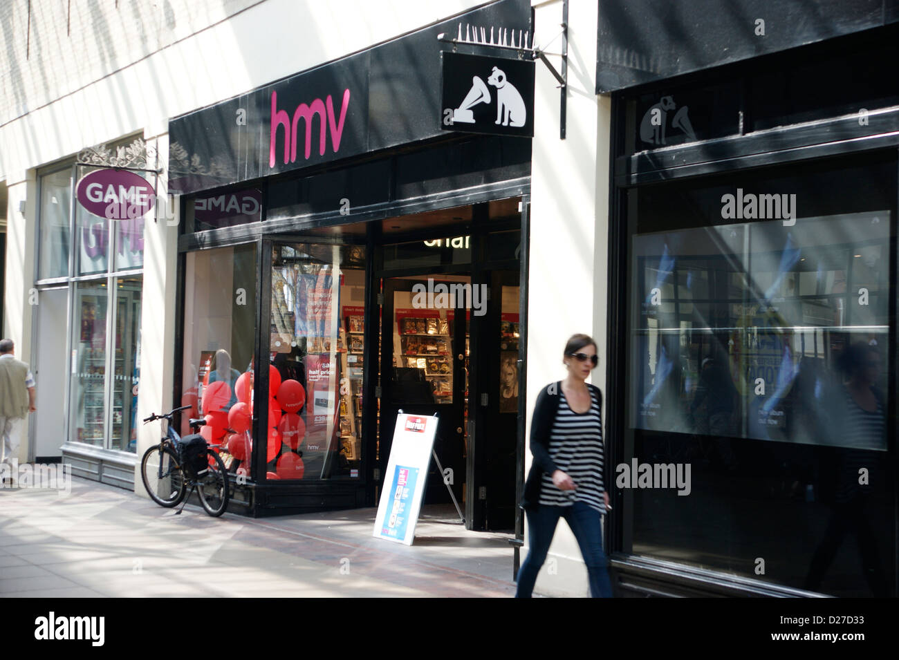 Hmv shop hi-res stock photography and images - Alamy