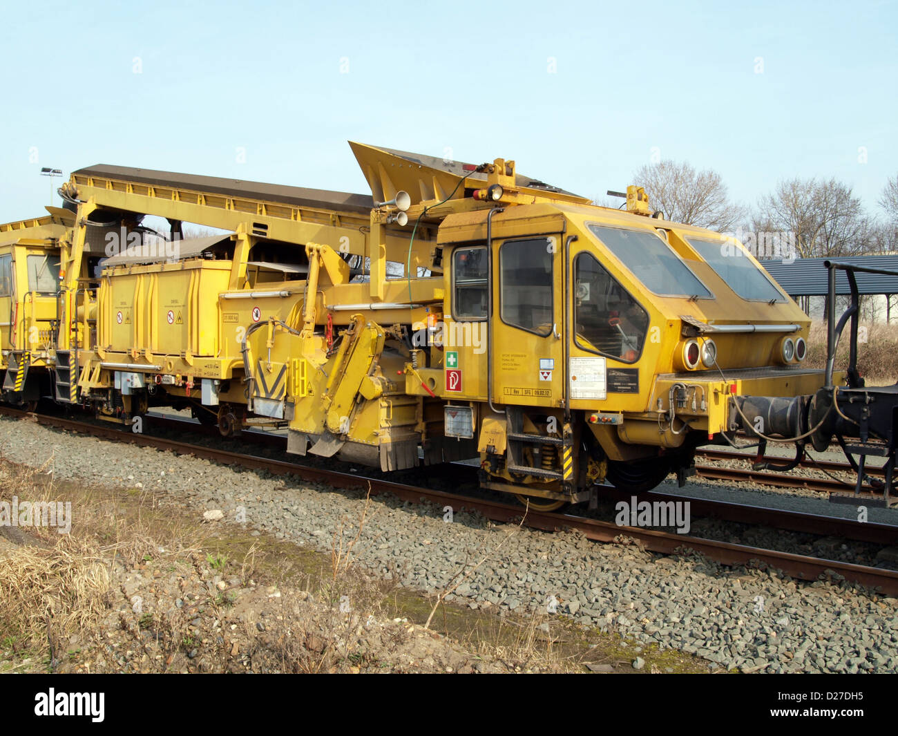 The SPITZKE train specializes in railway construction services ...
