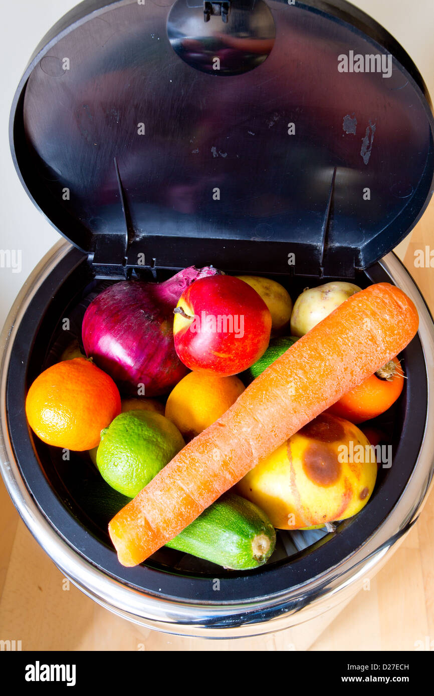 Food waste bin vegetables potato hi-res stock photography and images ...