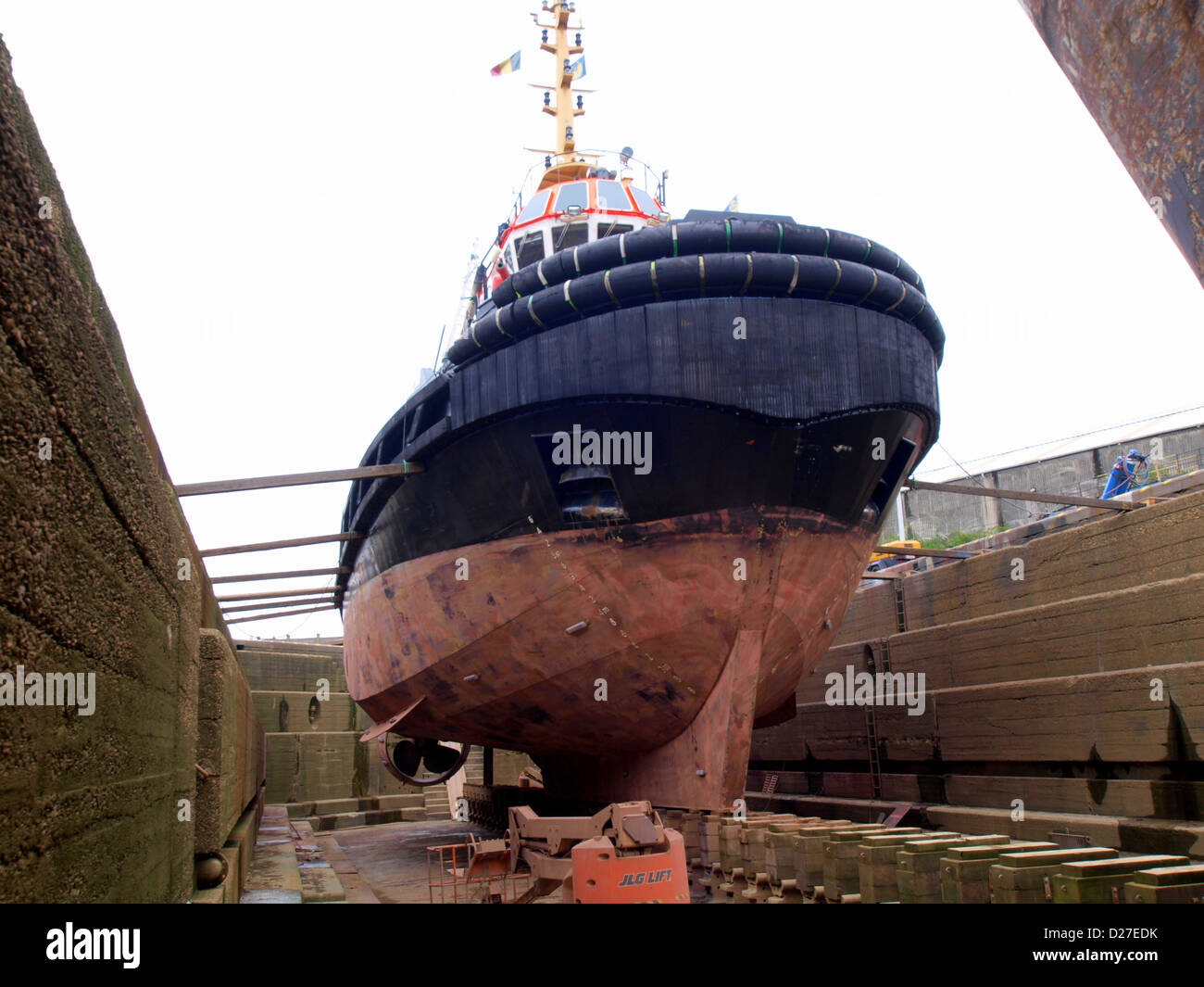 Dry dock for narrow boat hi-res stock photography and images - Alamy