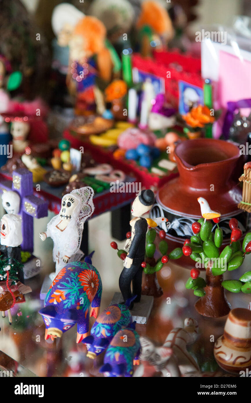 Collection of Day of the Dead models and figurines in Cabinet - Mexico ...