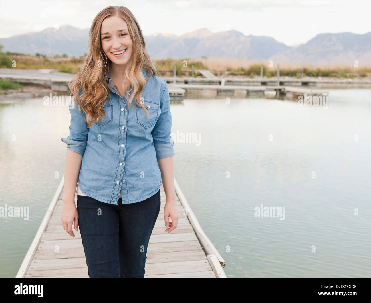 Pretty lake view hi-res stock photography and images - Alamy