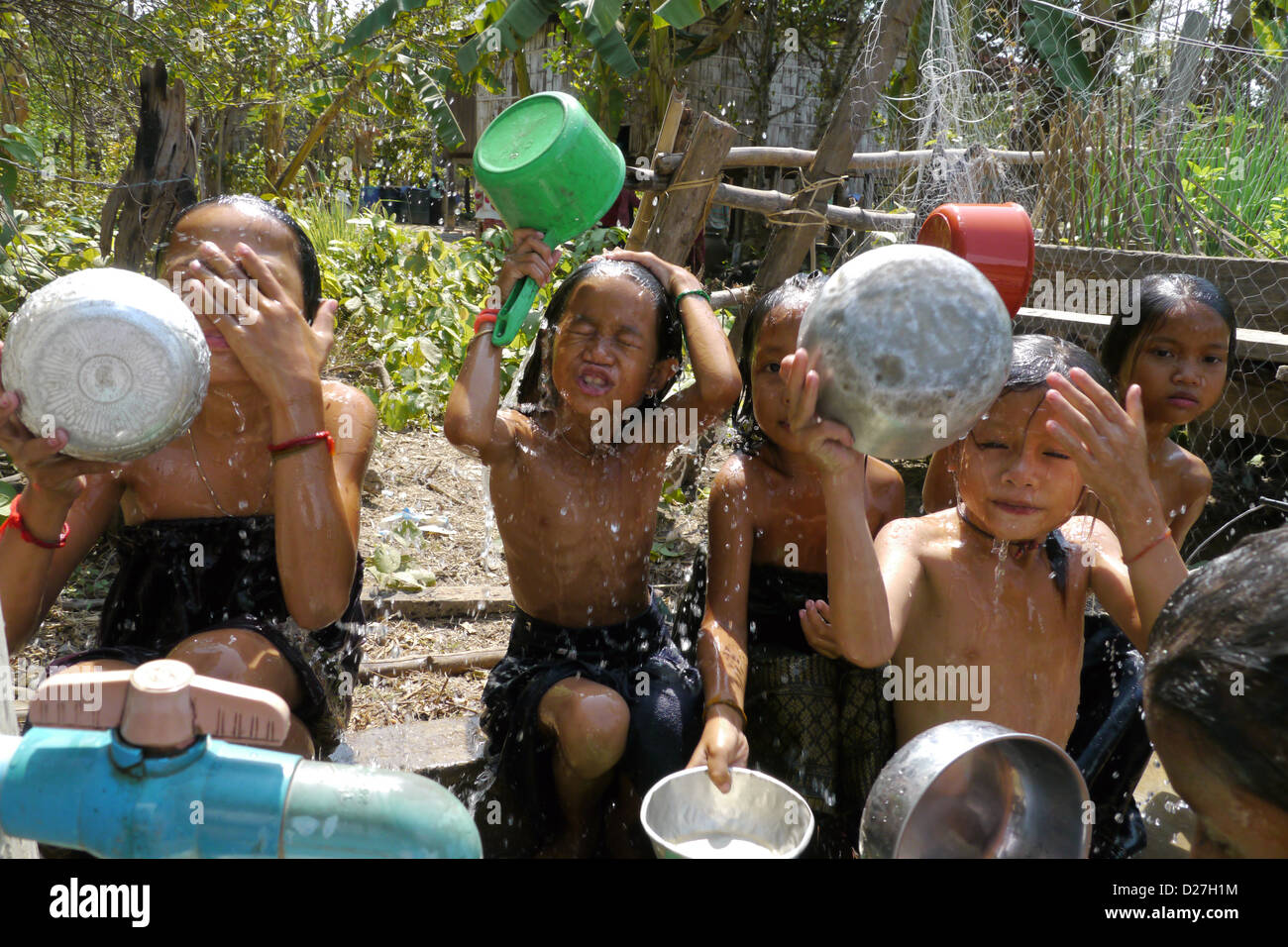 Asia water children hygiene hi-res stock photography and images - Alamy
