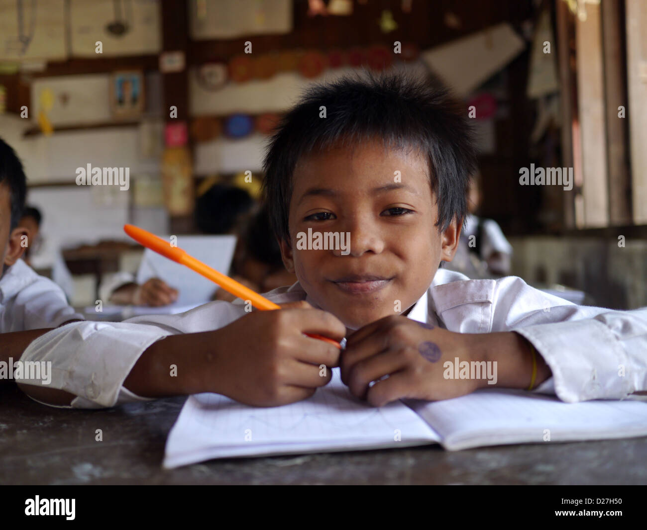 Schools for cambodia hi-res stock photography and images - Alamy