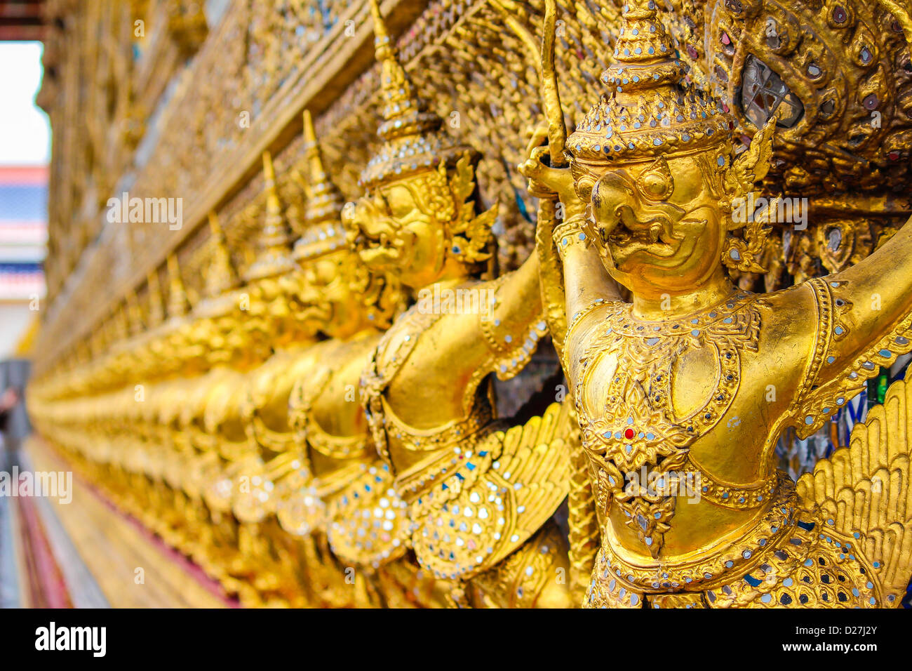 Golden Garuda Wall at Wat Phrakaew Bangkok Stock Photo - Alamy