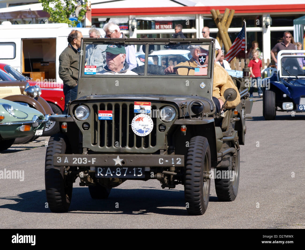 Jeep willys engine hi-res stock photography and images - Alamy