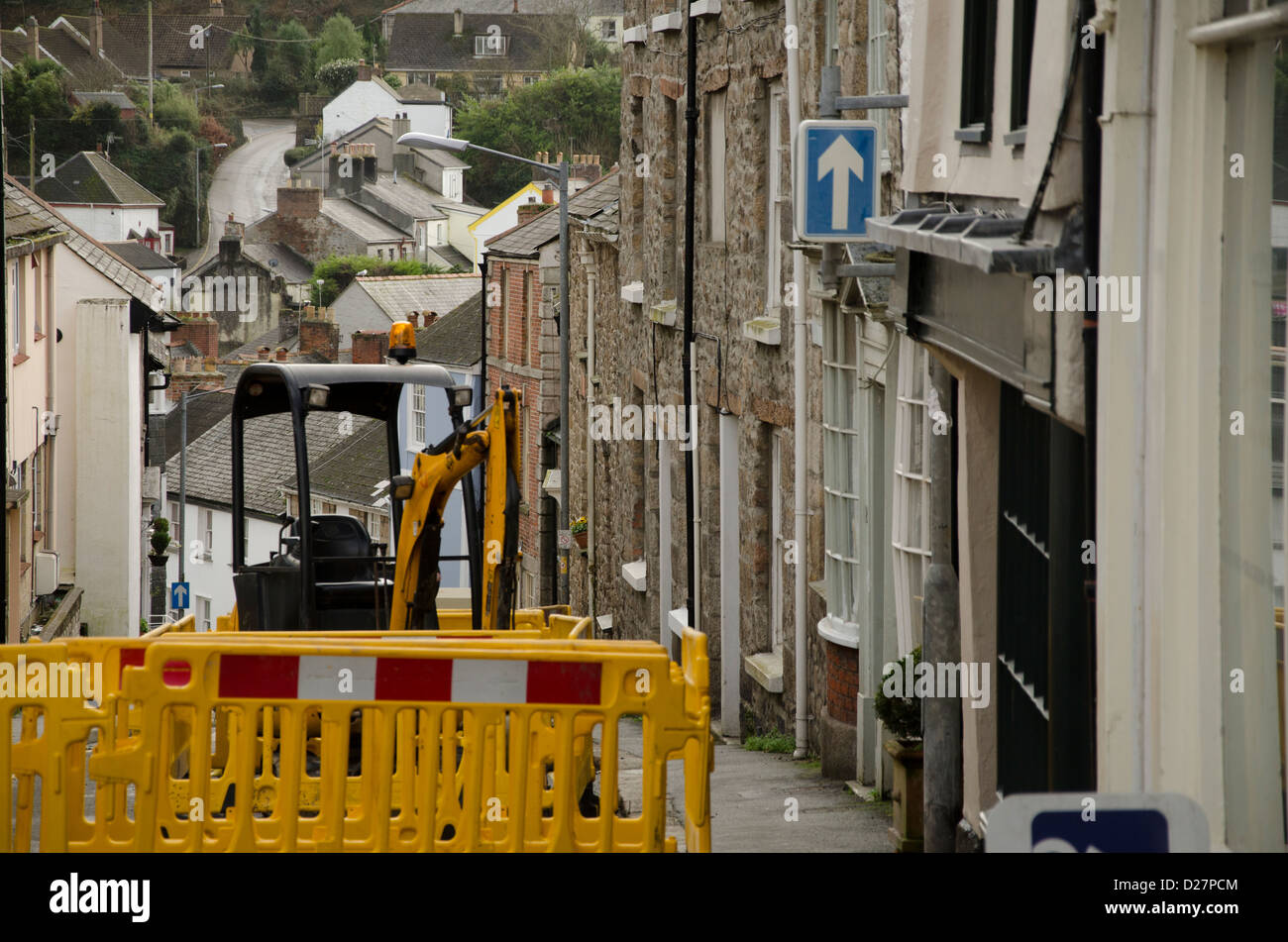 Sloped road hi-res stock photography and images - Alamy