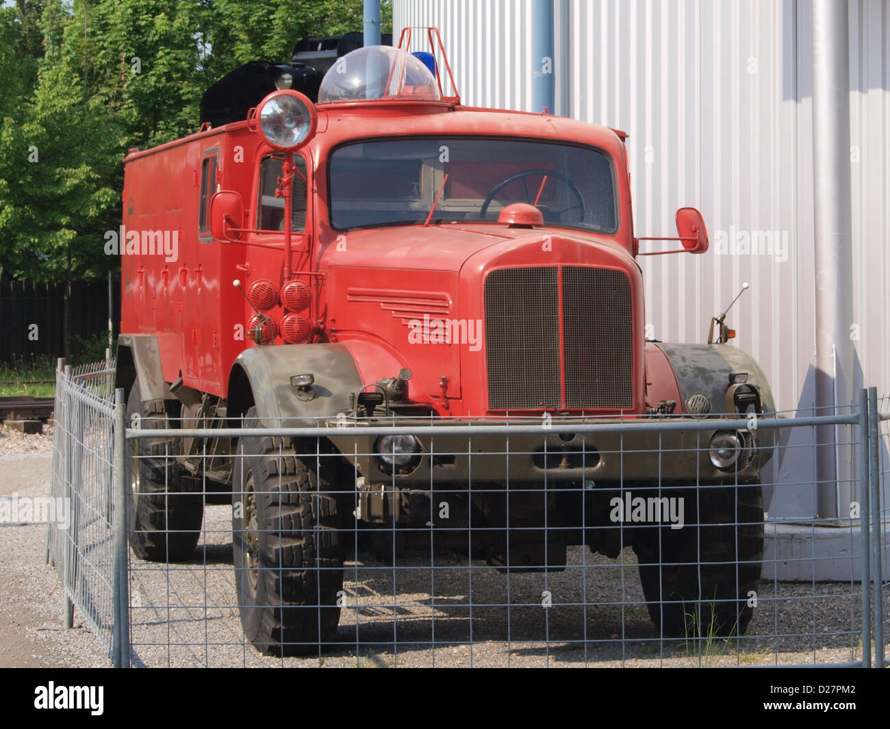Vintage mercedes fire engine hi-res stock photography and images - Alamy
