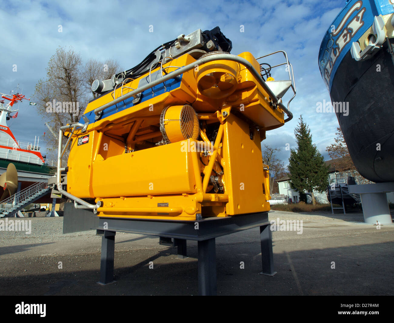 Deep sea exploration robot hi-res stock photography and images - Alamy