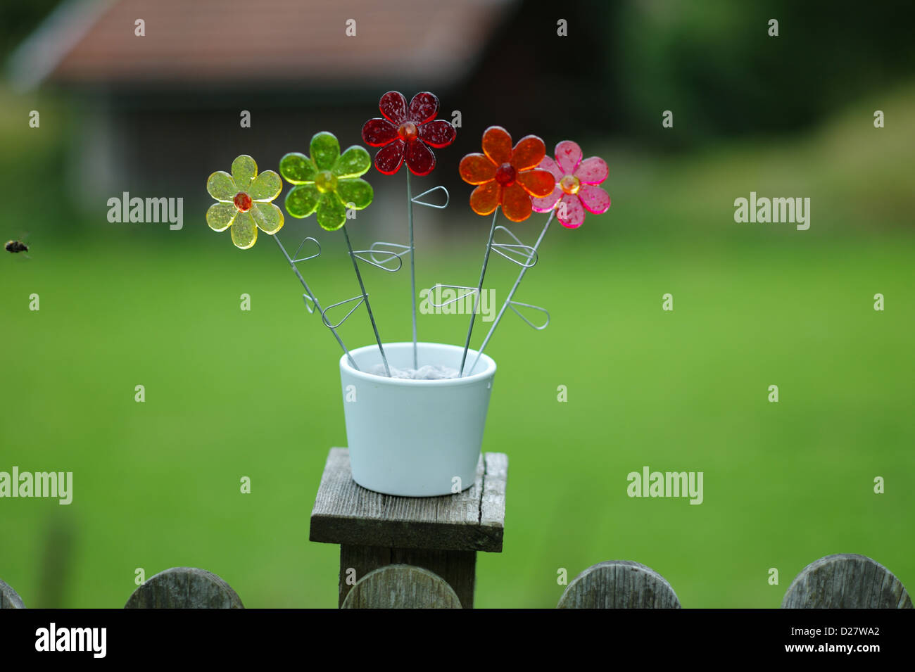 Flying pot hi-res stock photography and images - Alamy
