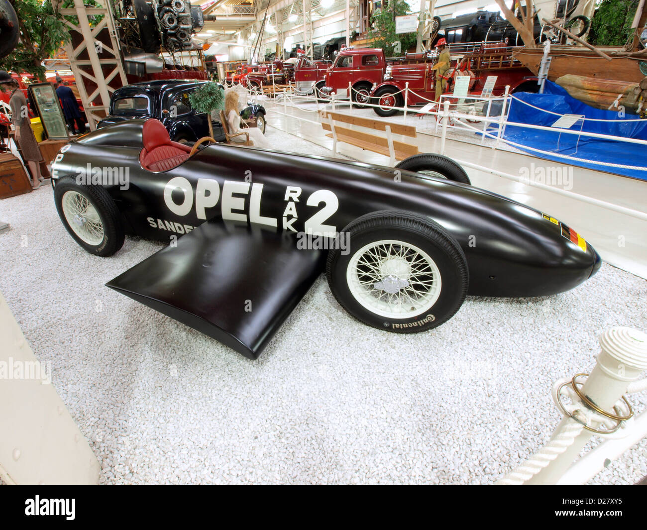 Classic automobile show in paris hi-res stock photography and images ...