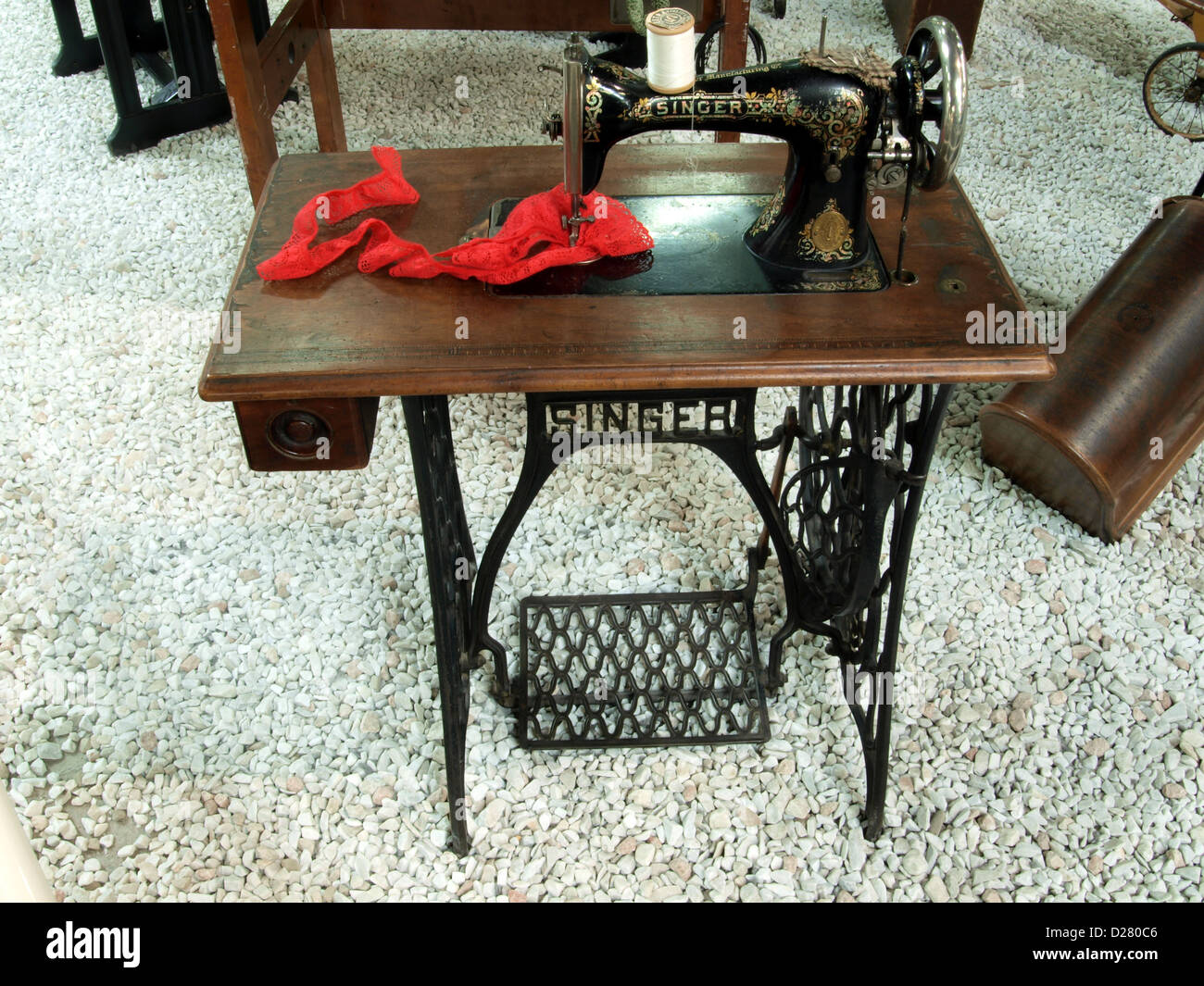 The Singer sewing machine is an iconic invention, displayed at the Auto ...