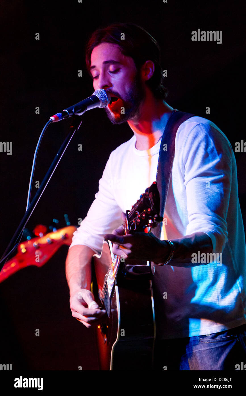 Ryan bingham live concert hi-res stock photography and images - Alamy