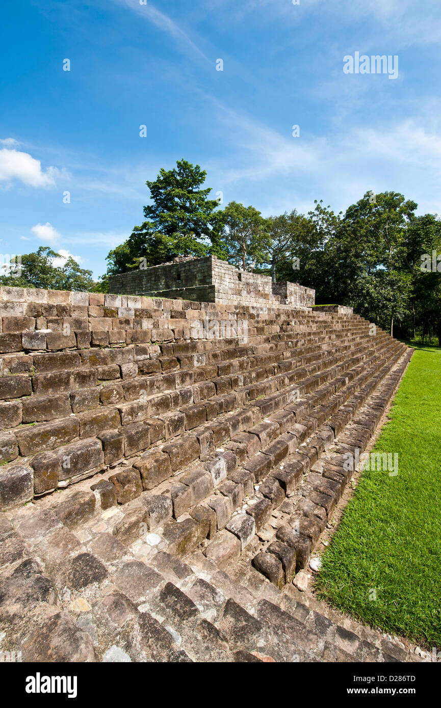 Guatemala, Quirigua. Mayan ruins at Quirigua Archaeological Park ...