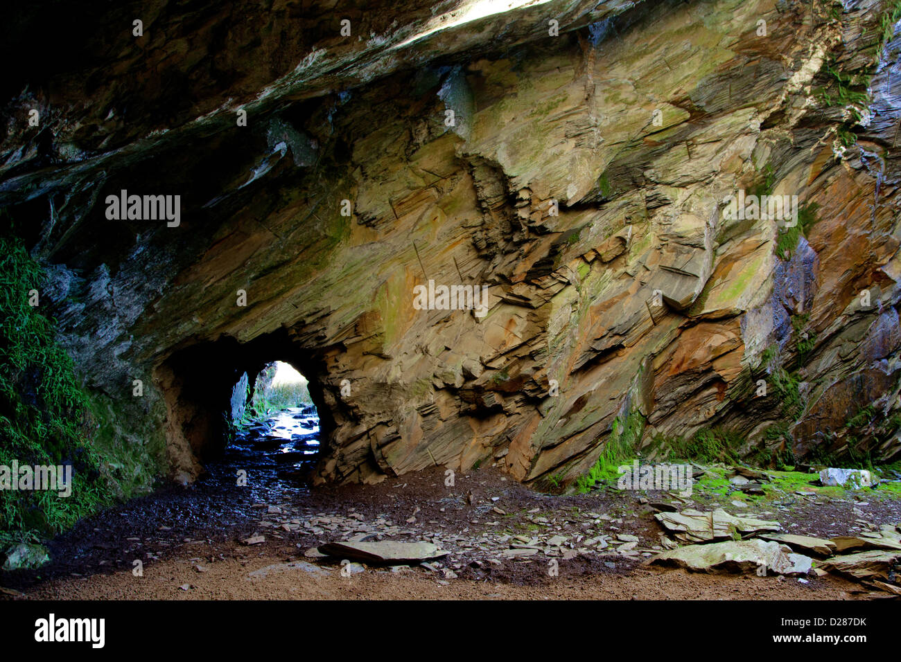 Underground slate mine hi-res stock photography and images - Alamy